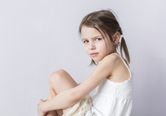 【閲覧注意】8歳の幼女をレ プしようとした男、刃物を持った幼女の叔父に発見される ポッカキット