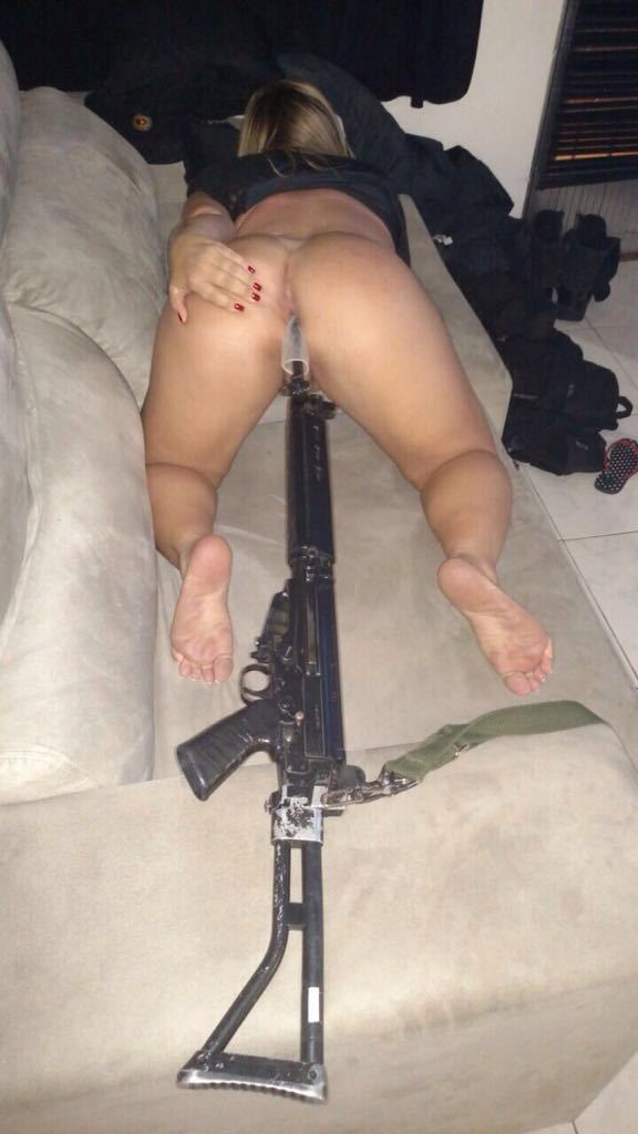 【画像】美人警察官のとんでもないエロ画像が流出し炎上・・・これはやばい ポッカキット