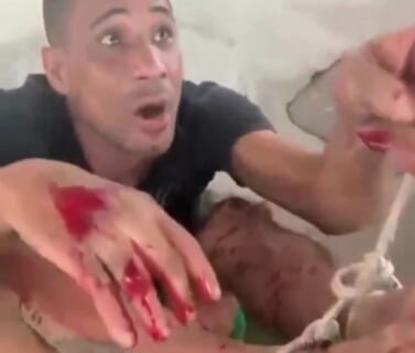 【閲覧注意】ブラジル人「ギャング捕まえた！巨大ハンマー持ってきて！」（動画あり）
